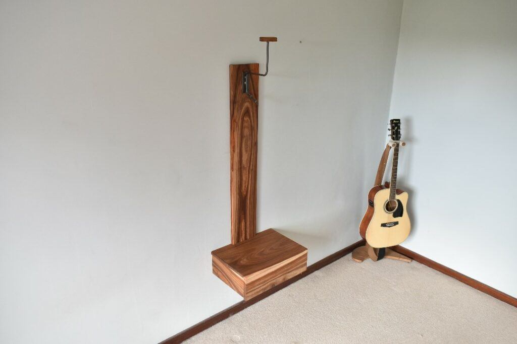 Motorcycle Riding Gear Rack – Easy To Follow Plans | The Woodworker's Plans